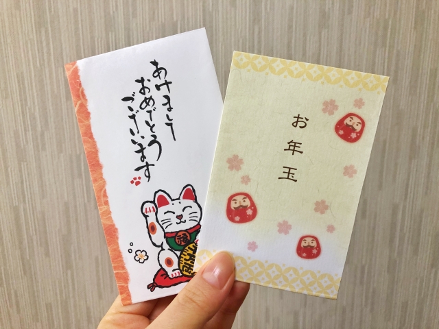 お年玉の使い道を小学生1000人に大調査！ 3位は欲しいものを買う、2位は親に預ける、1位は… | HugKum（はぐくむ）