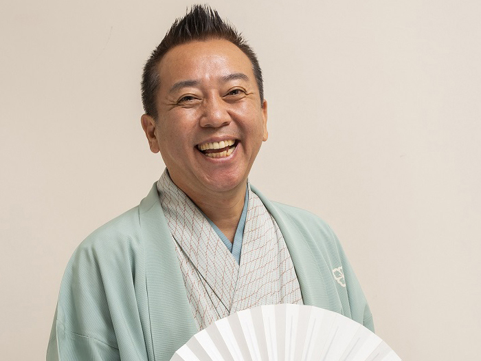 おすすめは0歳から【落語＆講談】は子守唄のように赤ちゃんから楽しめる！ 子ども向けCDも紹介 | HugKum（はぐくむ）