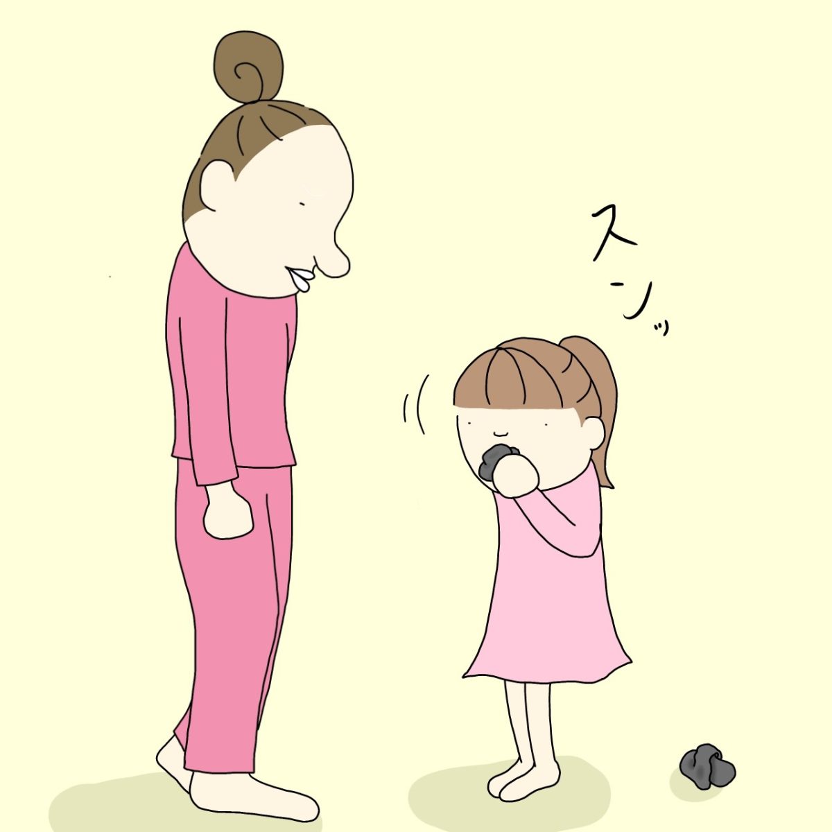 丸まった靴下をめぐる攻防・・・え、そんなに臭い！？【育児マンガ】 | HugKum（はぐくむ）