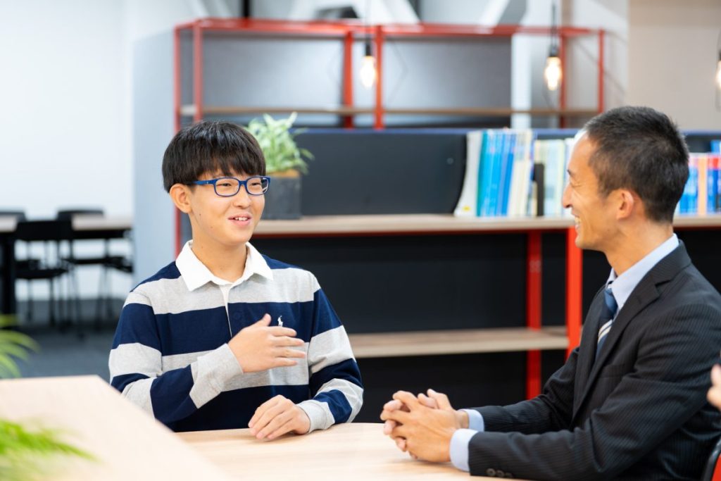 「天才を“天才のまま”伸ばす」——「受験Dr.」だからできた個別指導。灘・渋幕・開成・聖光学院など最難関6校合格までの道のりとは | HugKum（はぐくむ）